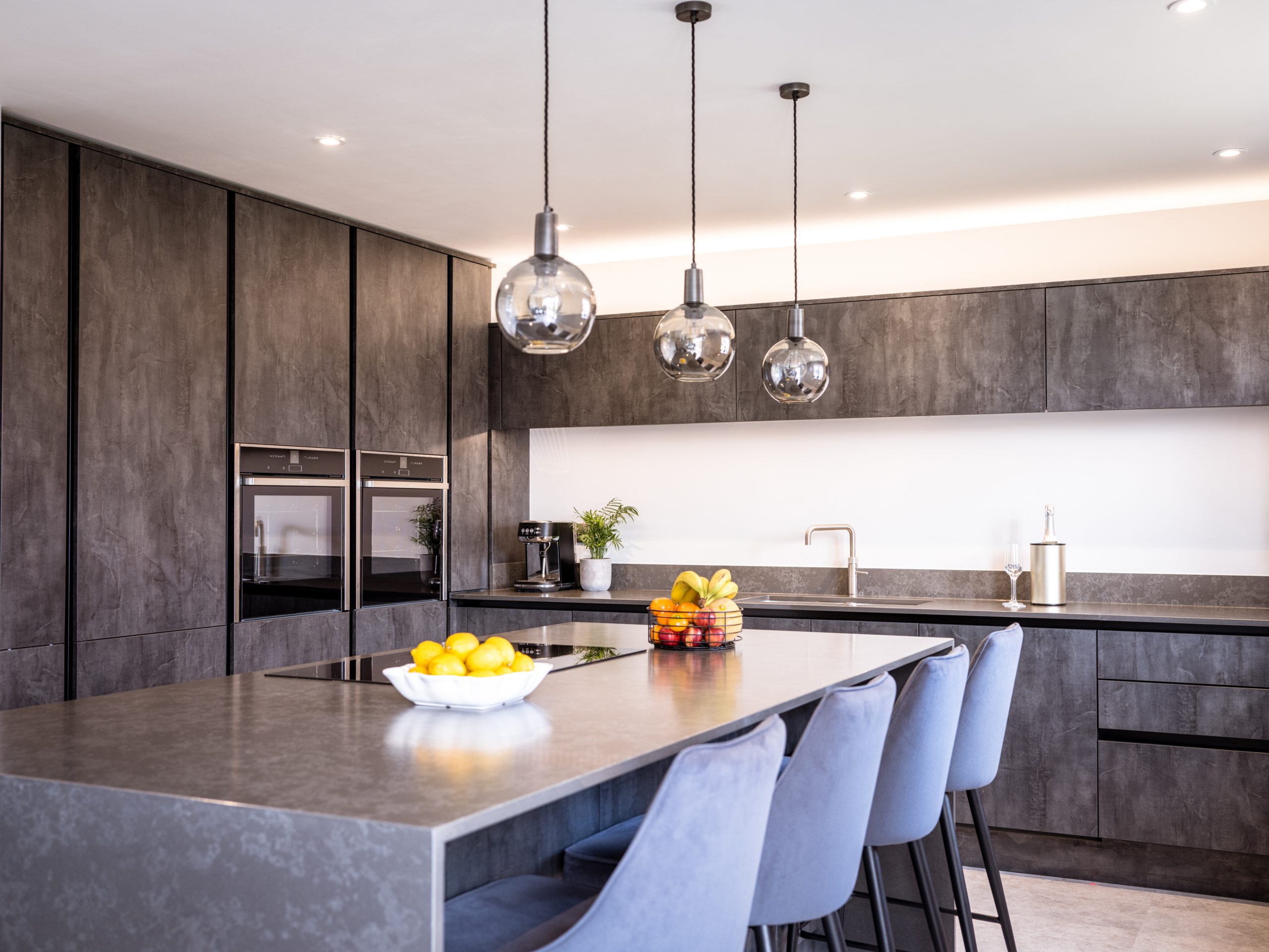 CONTEMPORARY - Taunton - Terence Ball Kitchens